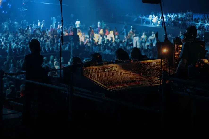 PEEP GROUP events . exhibitions . productions